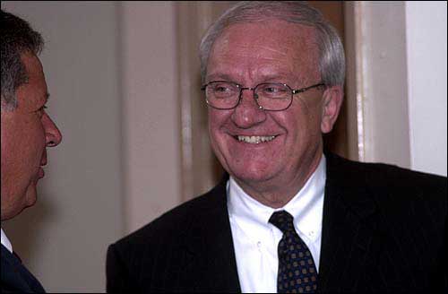 Knight ads raise questions about position in race | News, Sports, Jobs ...